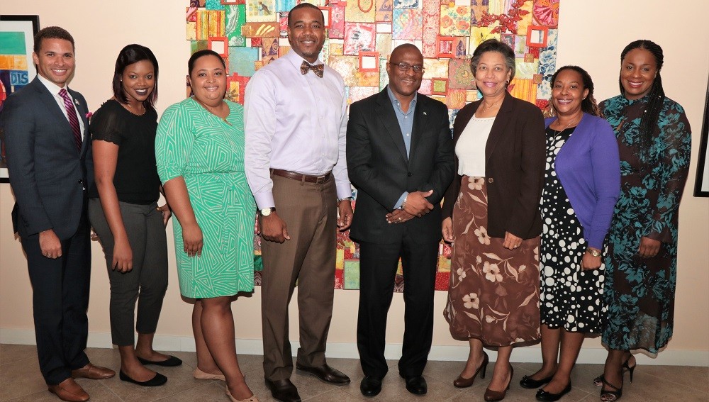 Junior Achievement Bahamas Reps Welcomed at Ministry of Youth, Sports ...