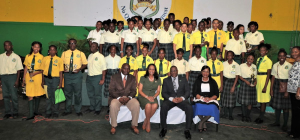 BAHAMAS: DW Davis Honour Students Encouraged to be Positive Leaders ...