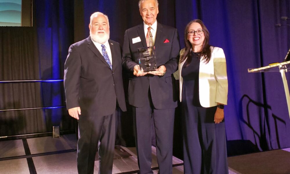 Caribbean tourism legend John Bell receives CHRIS Lifetime Achievement ...