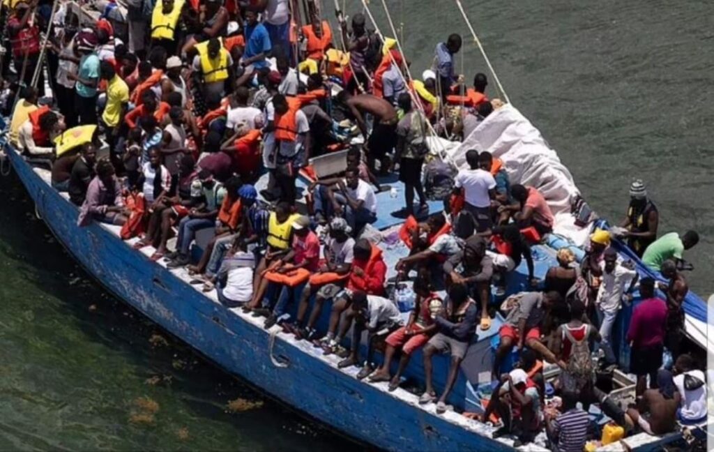 Bahamas takes in 396 Haitian migrants; shocking interception – Magnetic ...