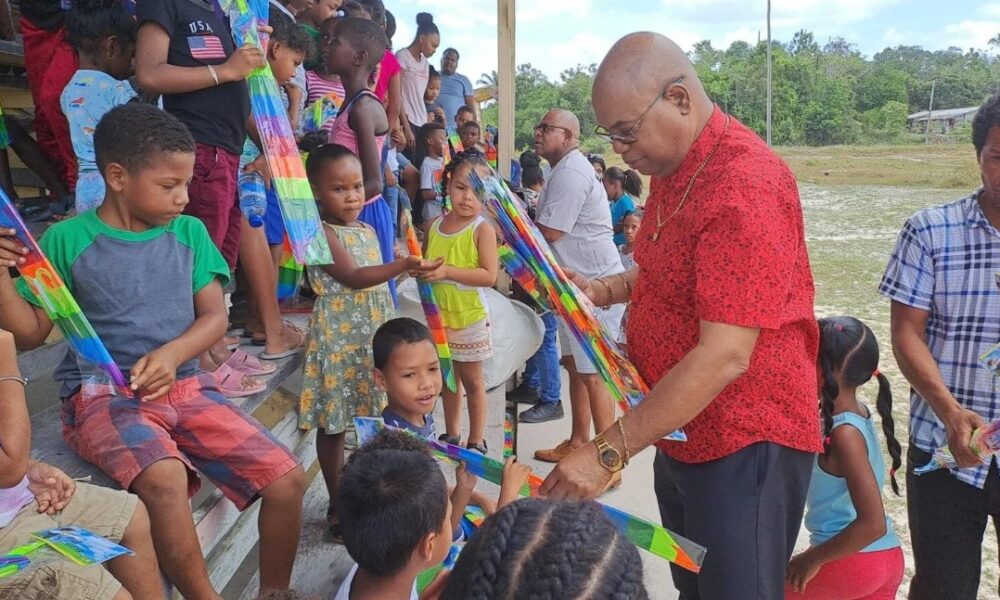 Hundreds of Region Ten youths receive kites in time for Easter ...