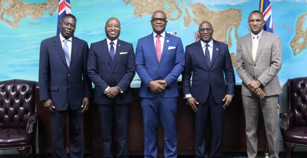 Premier Misick received a courtesy call from the Bahamas Leader of the ...
