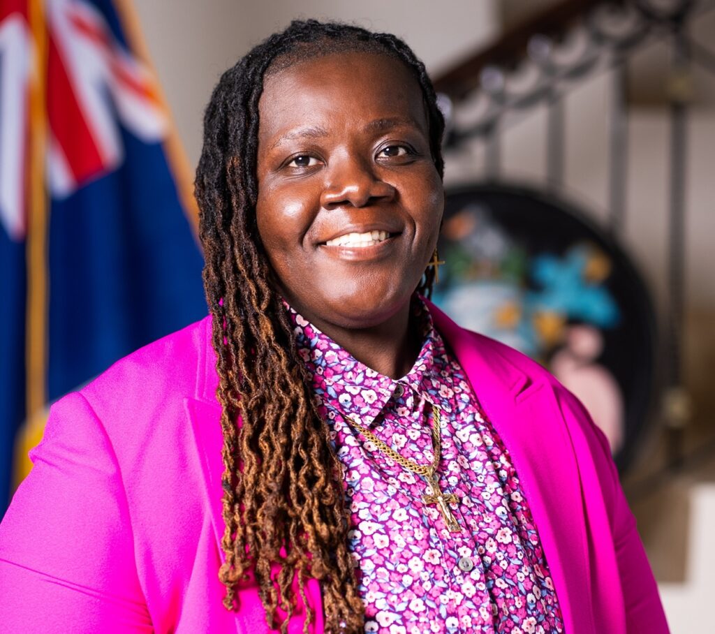 TCI Police Open Online application process for Police Records; 10 day ...